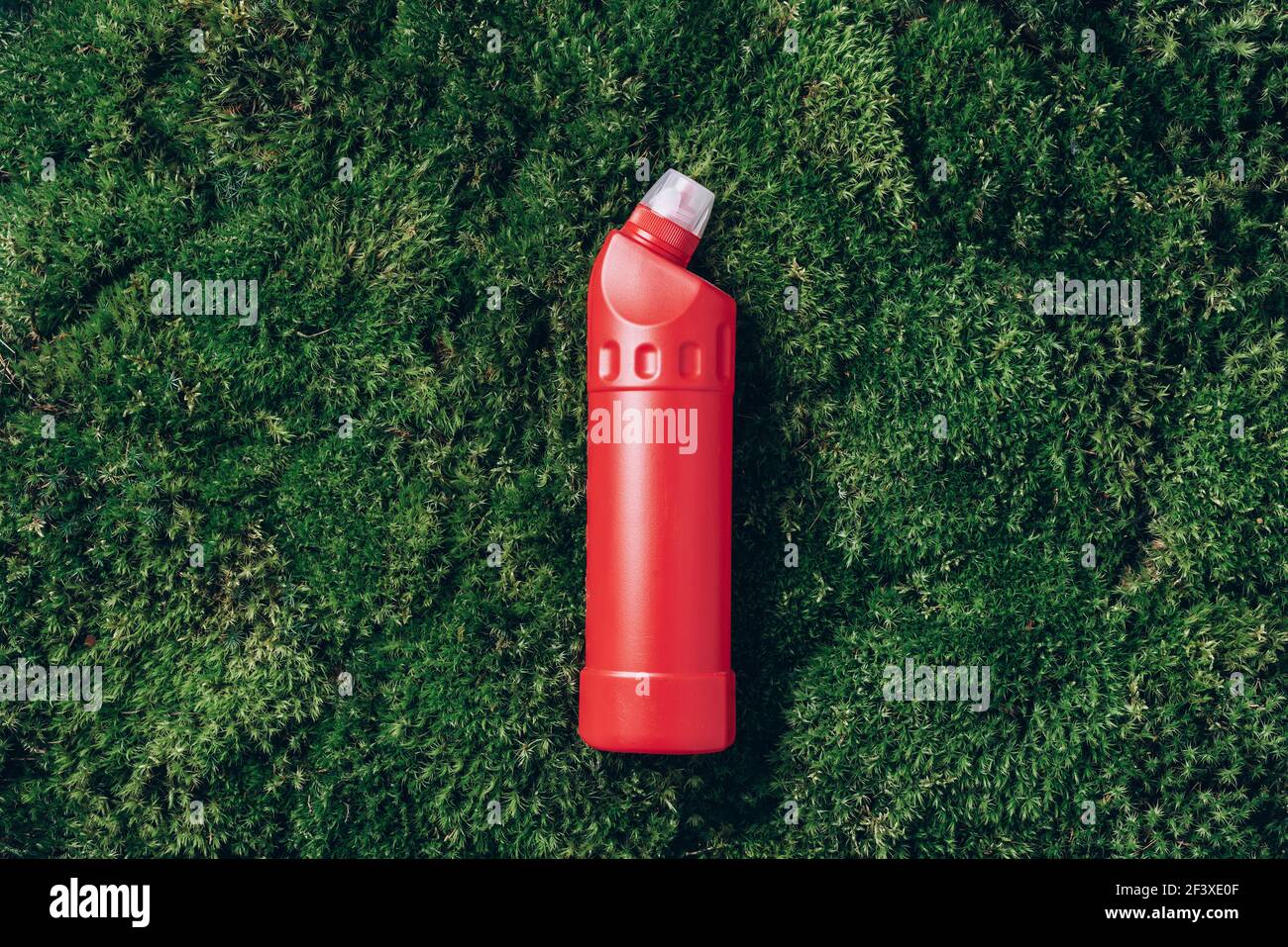 Laundry detergent in container hi-res stock photography and images - Alamy