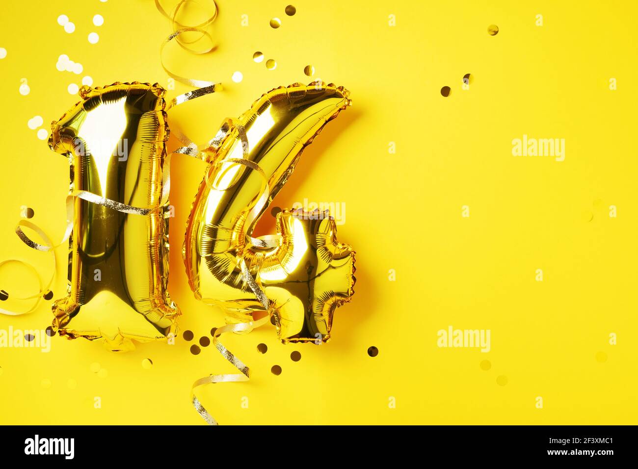 Digit fourteen hi-res stock photography and images - Alamy