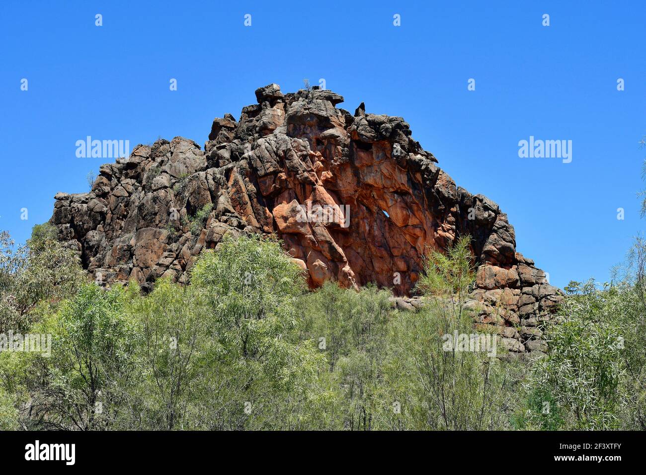 Australia, NT, Corroboree Rock in East McDonnell Range national park ...