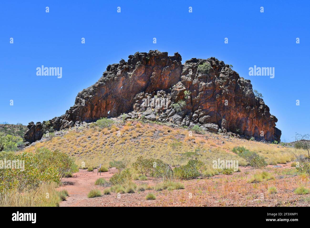 Australia, NT, Corroboree Rock in East McDonnell Range national park ...