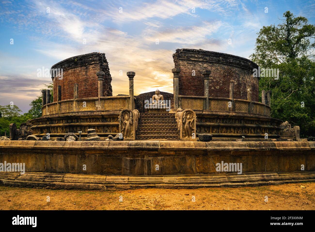 Sacred Quadrangle at Polonnaruwa Ancient city, unesco world heritage ...