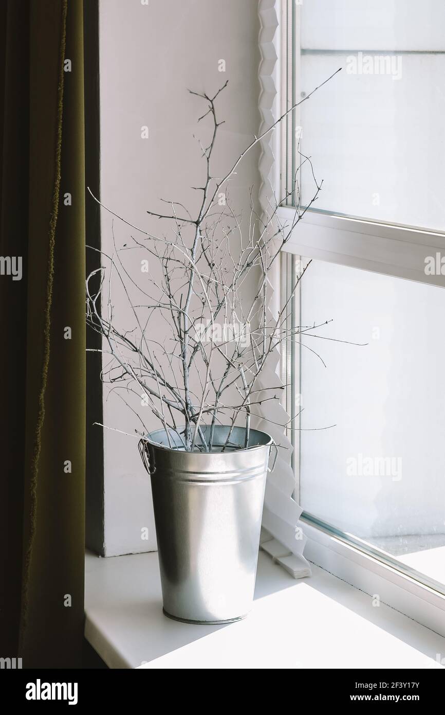 Decorative bucket hi-res stock photography and images - Alamy