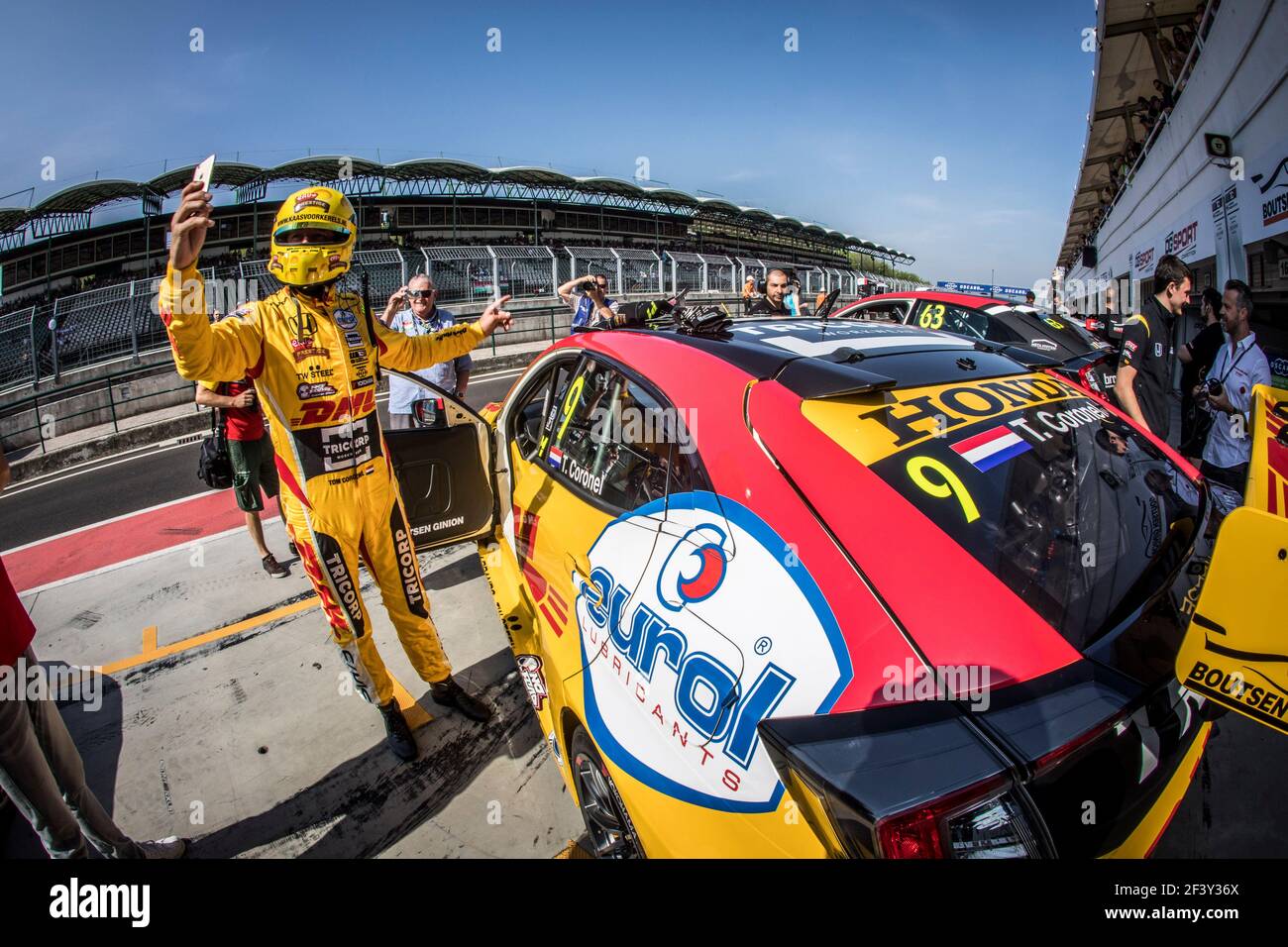 CORONEL Tom (NLD), Boutsen Ginion Racing, Honda Civic TCR, portrait, stand pit lane, during the ...
