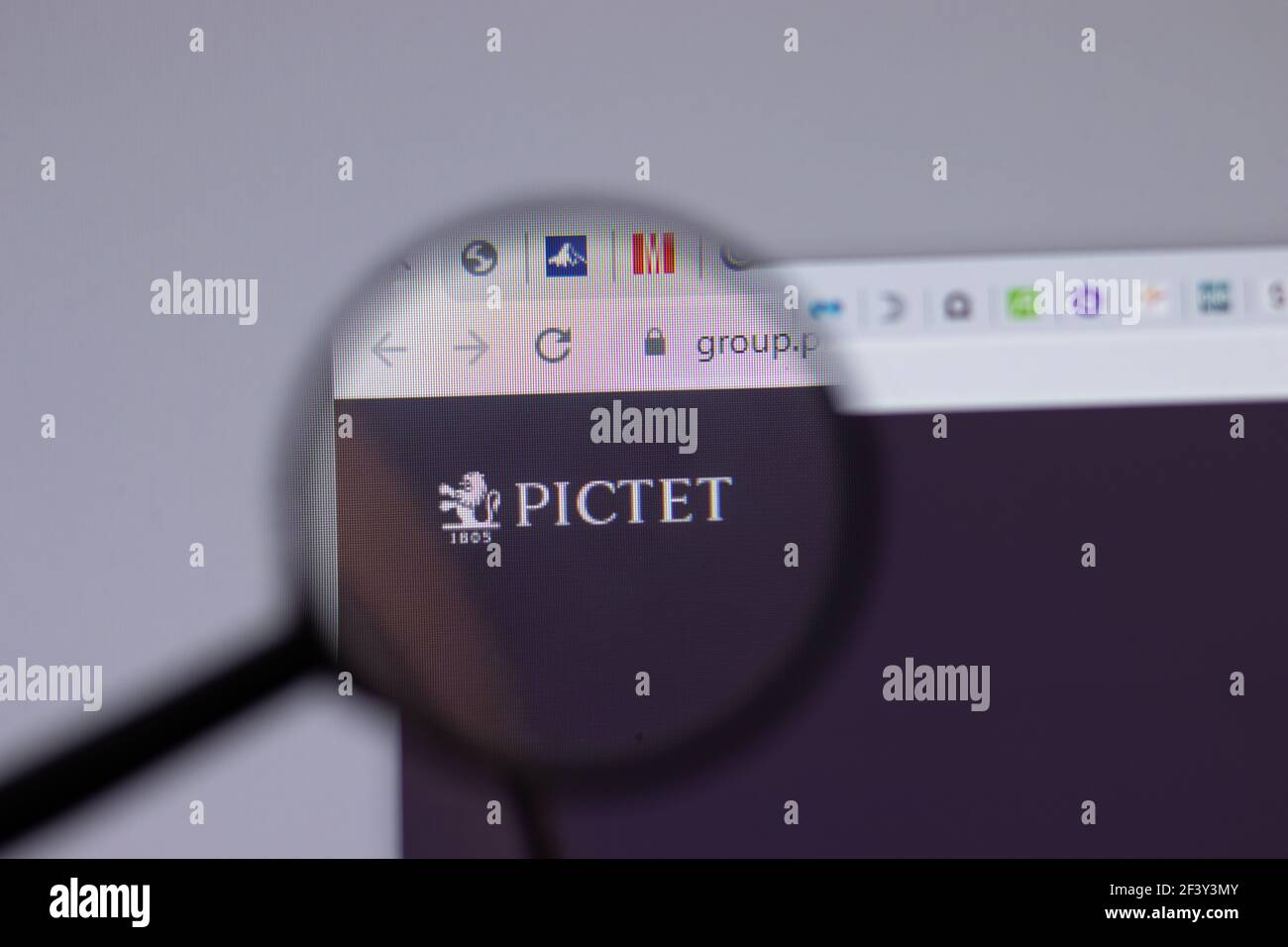 Pictet group hi-res stock photography and images - Alamy