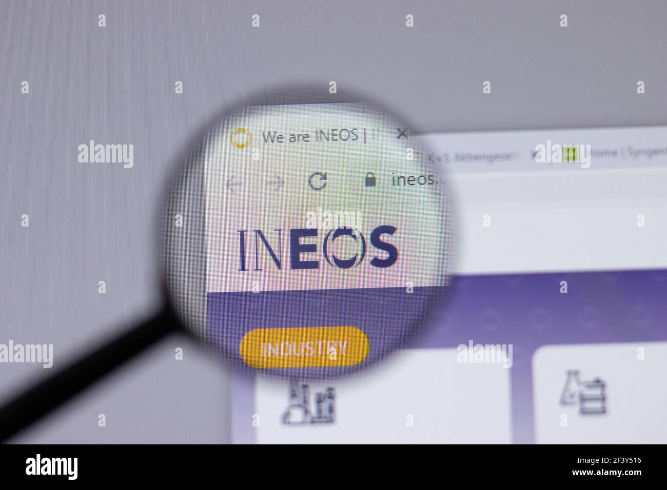 Ineos icon hi-res stock photography and images - Alamy