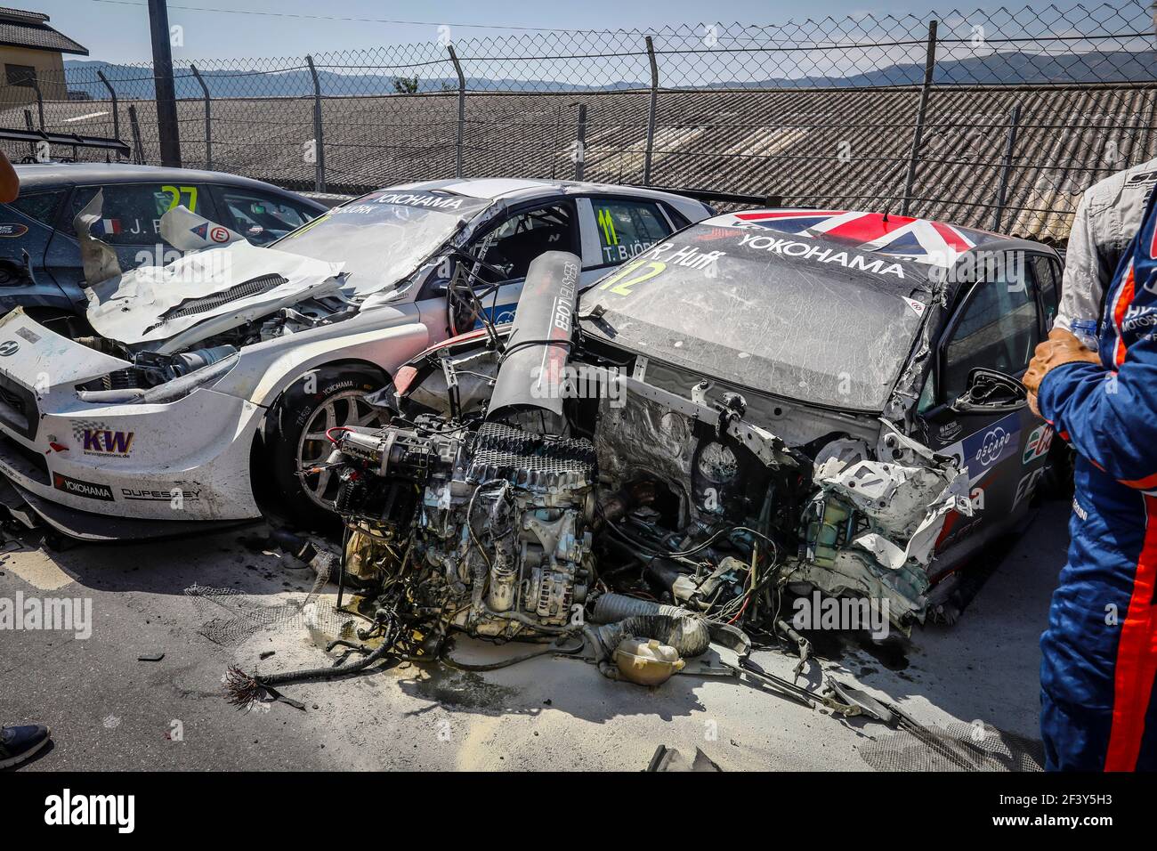 12 HUFF Rob, (gbr), Volkswagen Golf GTI TCR team Sebastien Loeb Racing ...