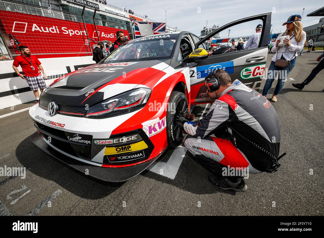 12 HUFF Rob (GBR), Sebastien Loeb Racing, Volkswagen Golf GTI TCR ...
