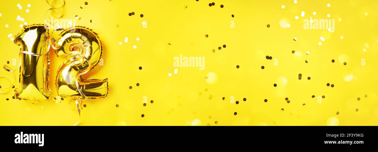 Twelve yellow number 12 hi-res stock photography and images - Alamy