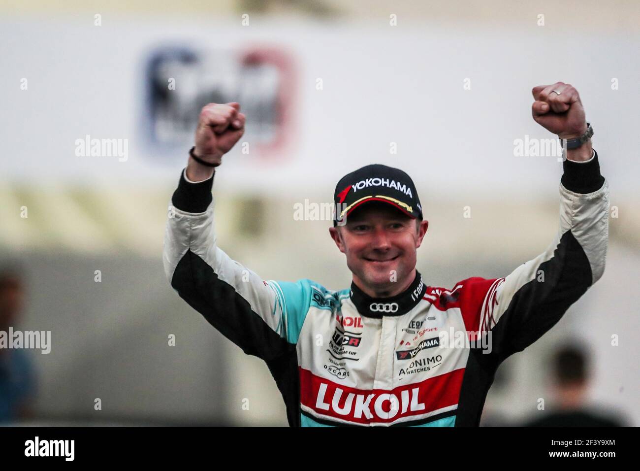 Monde portraits hi-res stock photography and images - Alamy