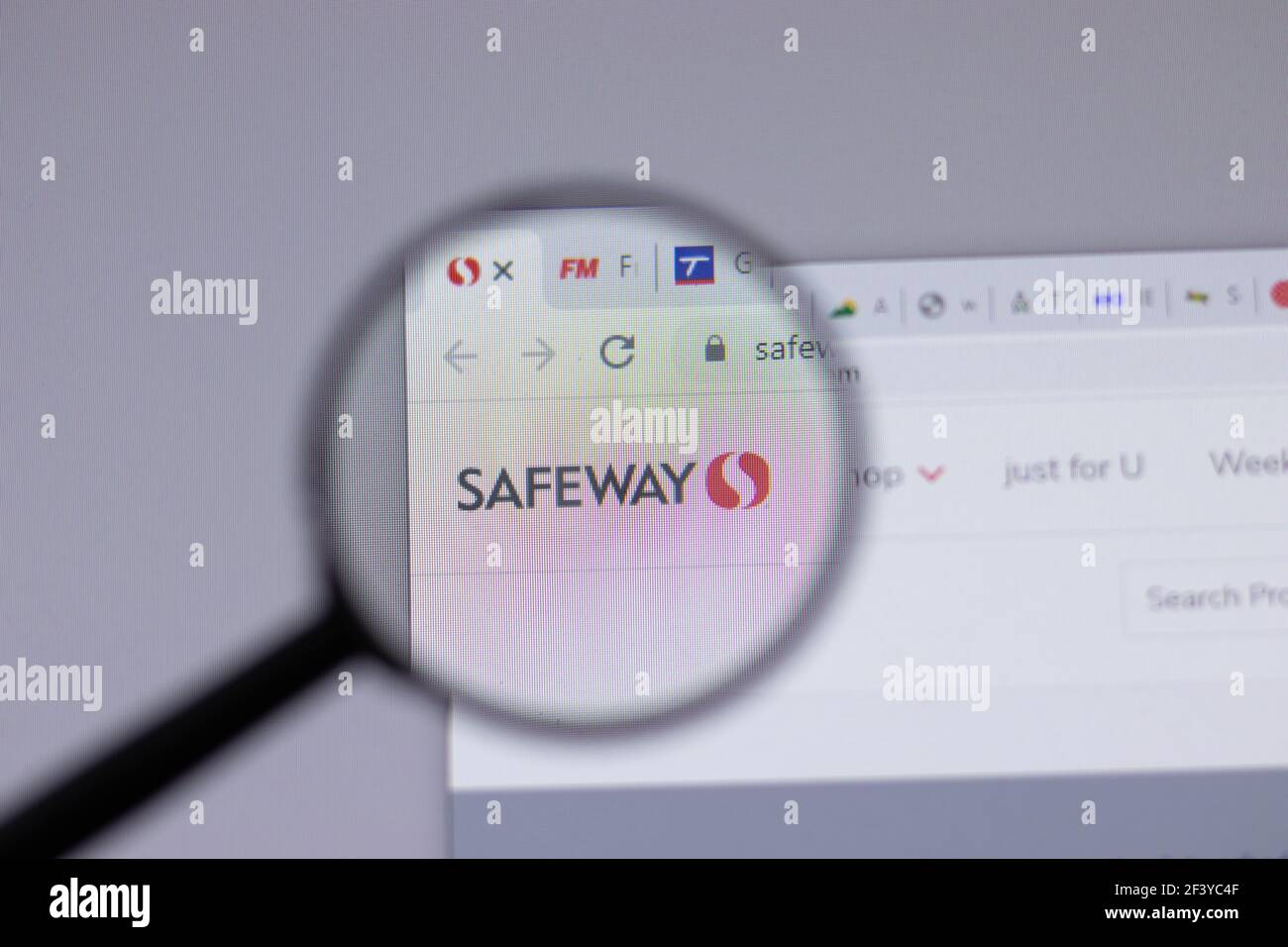 Safeway icon hi-res stock photography and images - Alamy