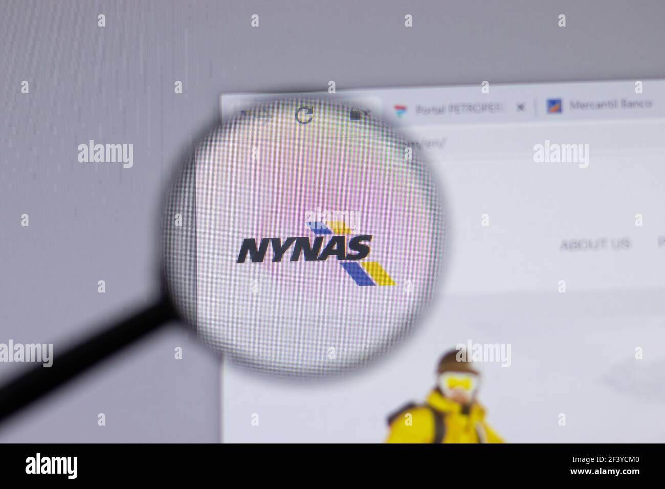 Nynas Ab Logo Wall Branding Vinyl Printing Service At ₹ 65/square