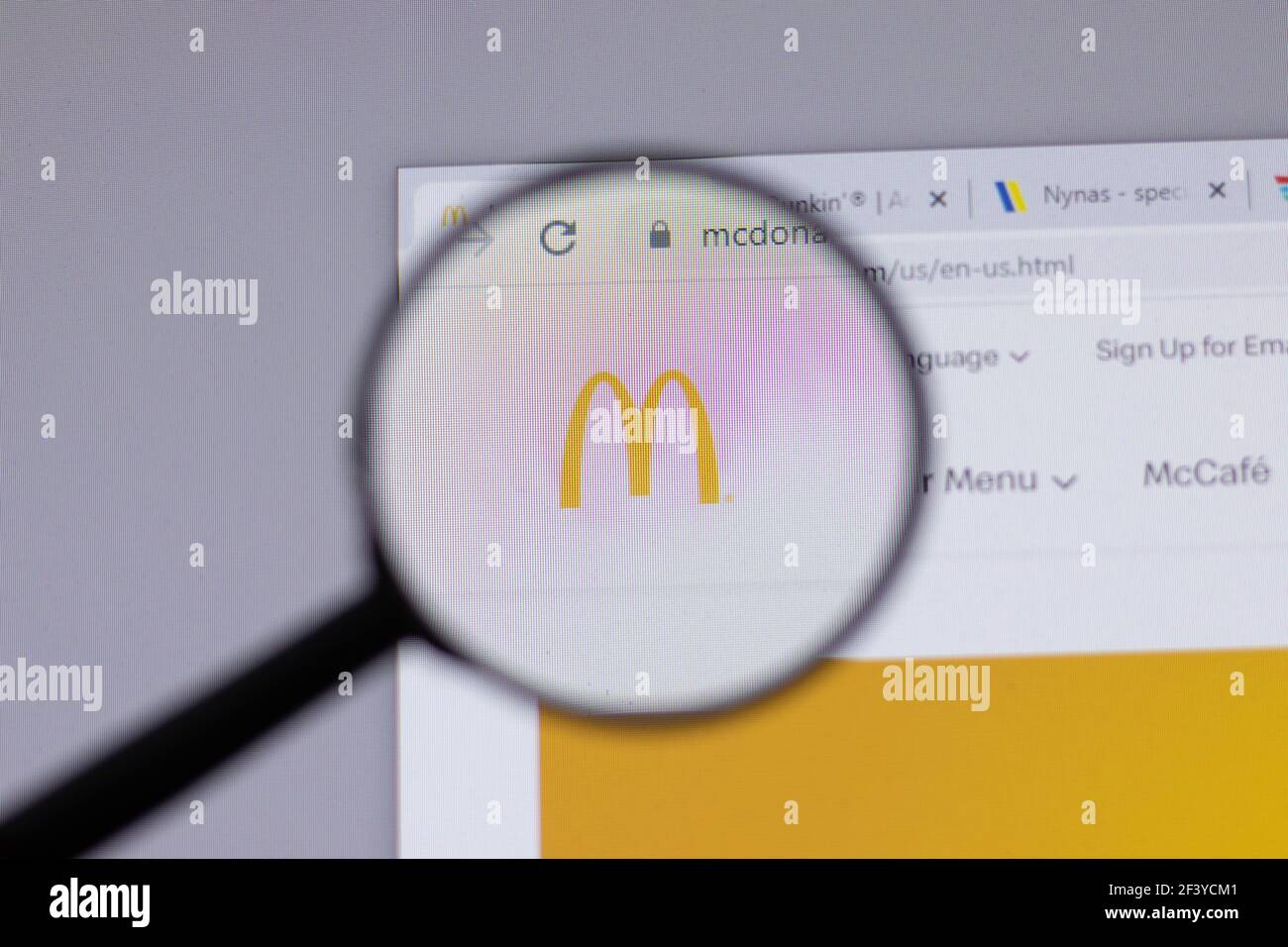 Mcdonalds company logo hi-res stock photography and images - Alamy