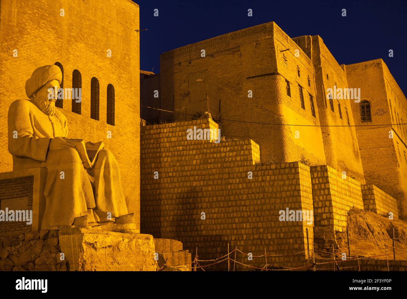 Iraq, Kurdistan, Erbil, Statue of Mubarak Ben Ahmed Sharaf-Aldin at the ...