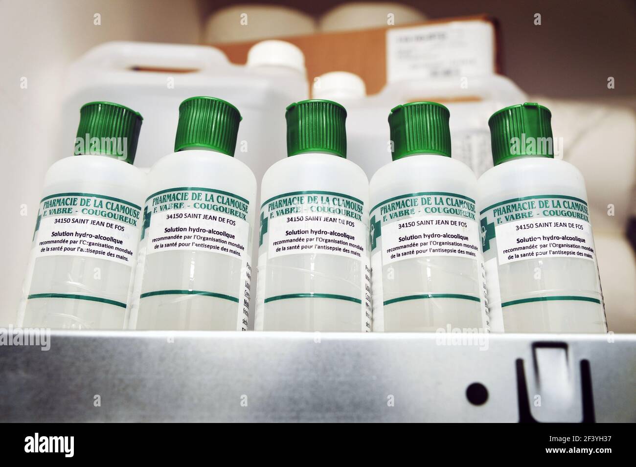 Hydroalcoholic gel bottles hi-res stock photography and images - Alamy