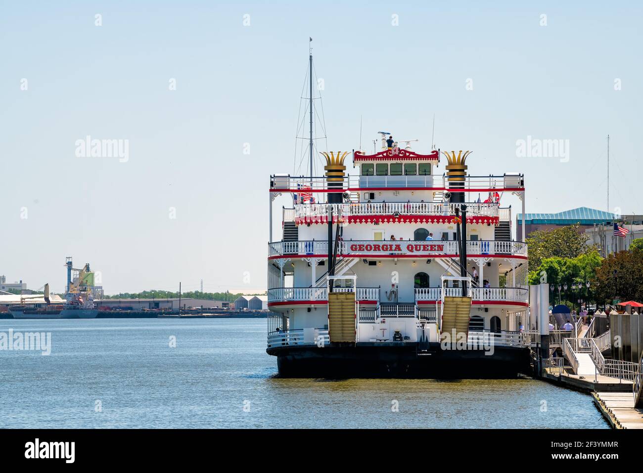 Savannah, USA - May 11, 2018: Old town downtown River street waterfront ...