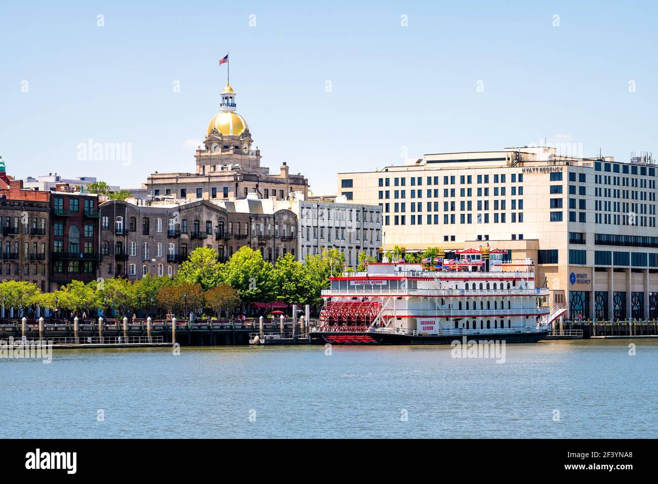 Savannah ga city hall dome hi-res stock photography and images - Alamy