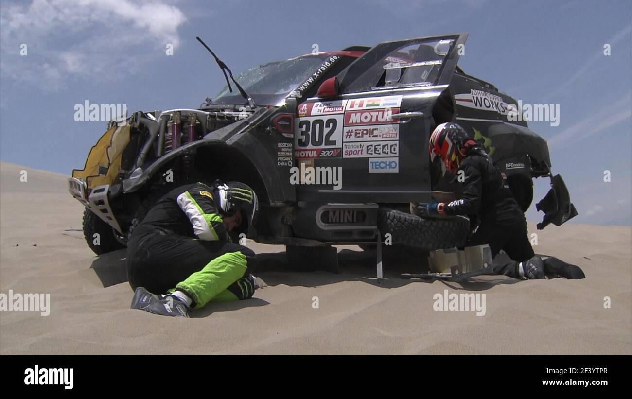 Accident de buggy hi-res stock photography and images - Alamy
