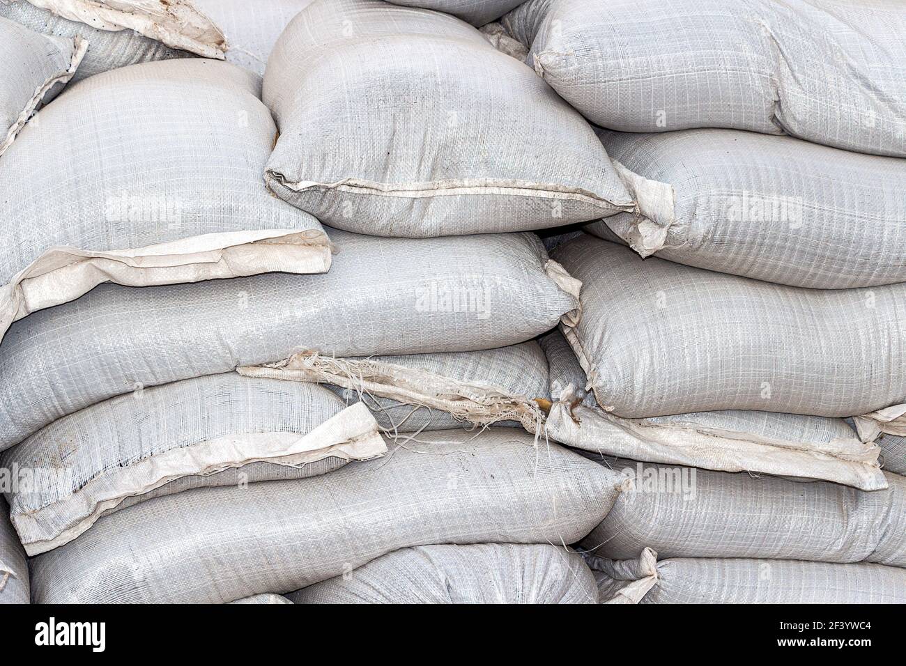 Stacked sand bags hi-res stock photography and images - Alamy