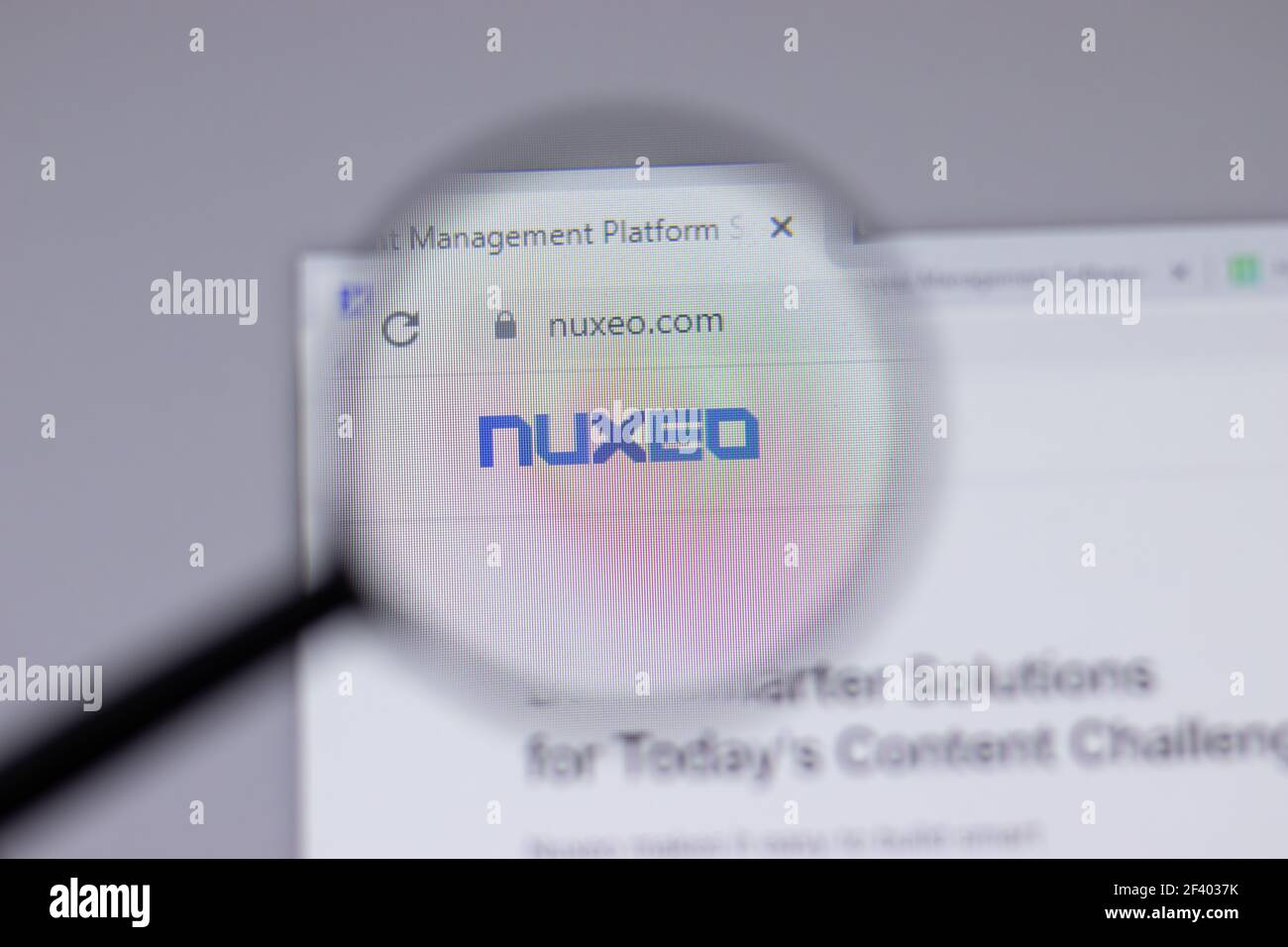 Nuxeo logo hi-res stock photography and images - Alamy