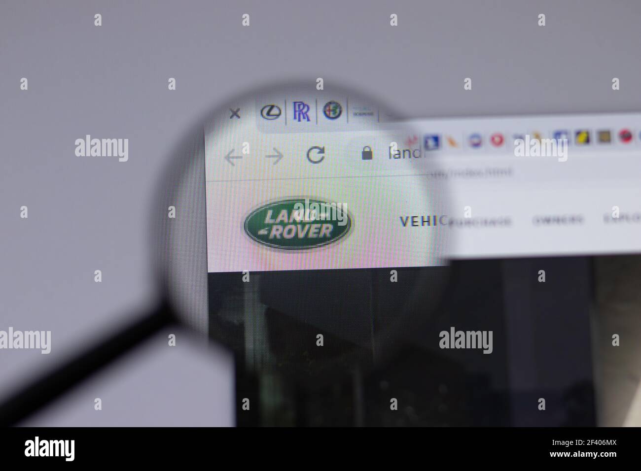 Rover logo hi-res stock photography and images - Alamy