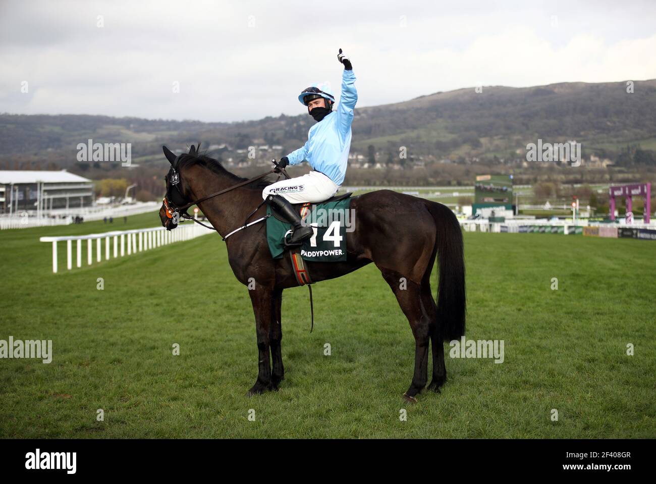 The shunter racecourse hi-res stock photography and images - Alamy