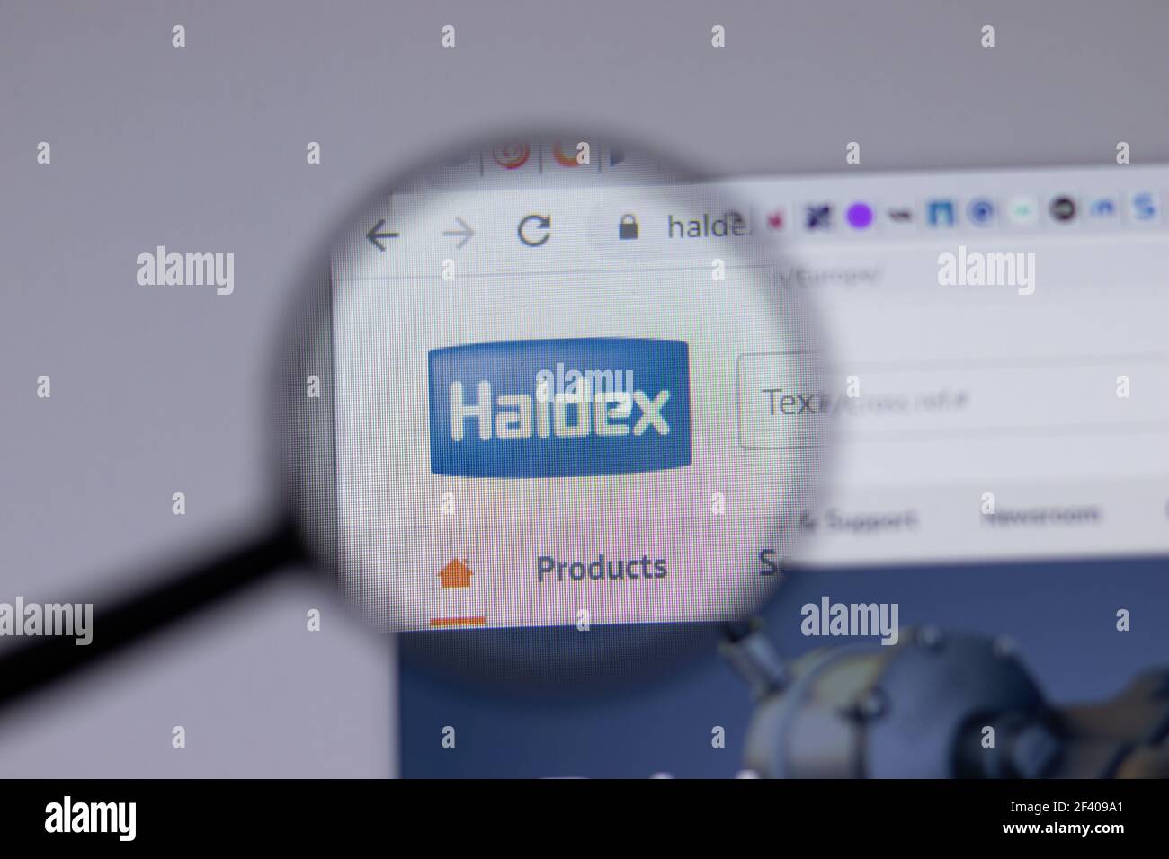 Haldex logo hi-res stock photography and images - Alamy