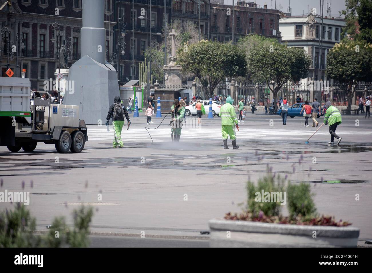 Activity center staff hi-res stock photography and images - Alamy