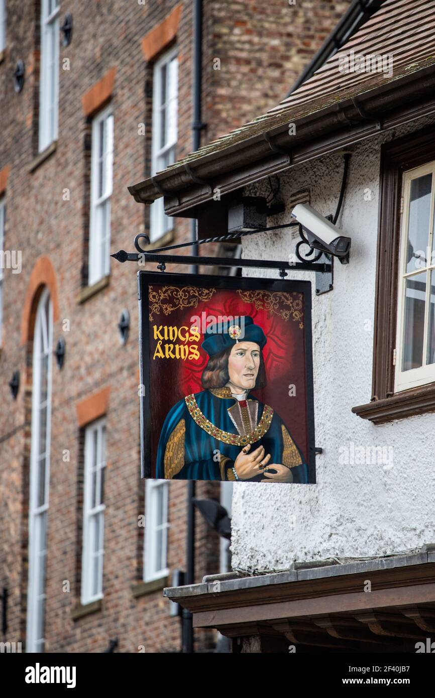 The pub sign of the Kings Arms in York city centre Stock Photo - Alamy