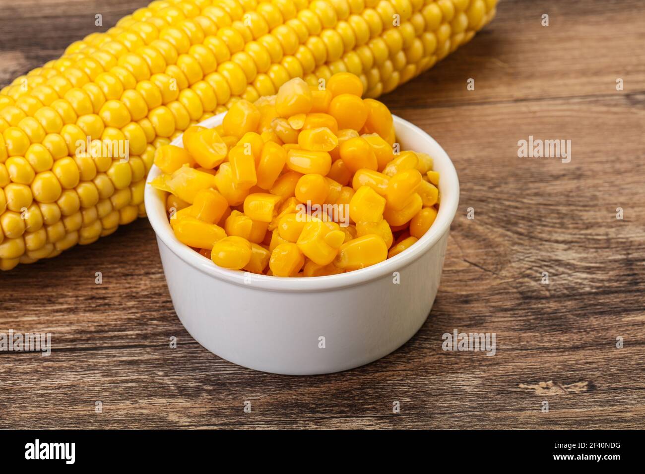 Sweet yellow corn grain in the bowl Stock Photo - Alamy