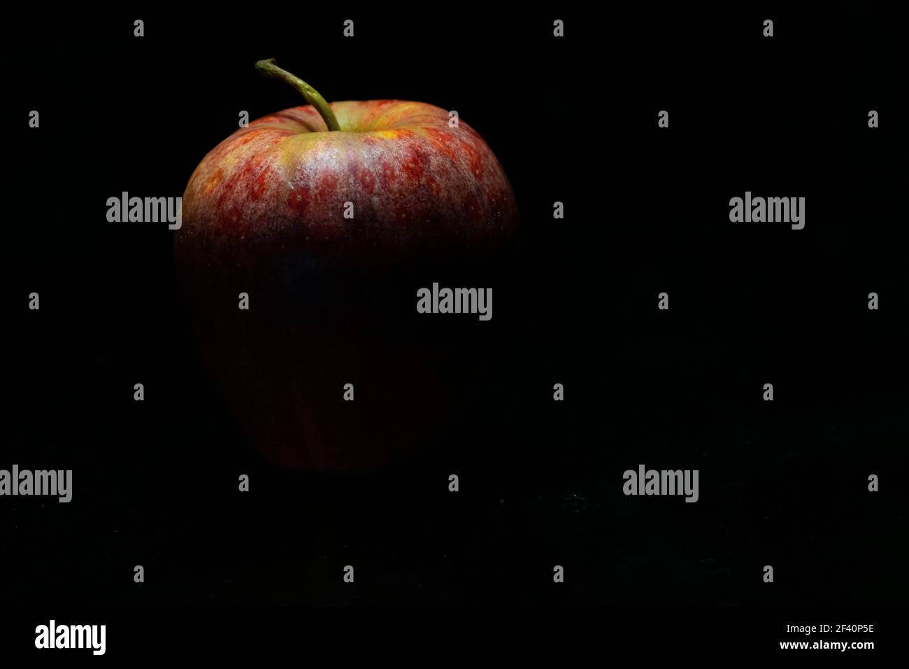 Maca black hi-res stock photography and images - Alamy