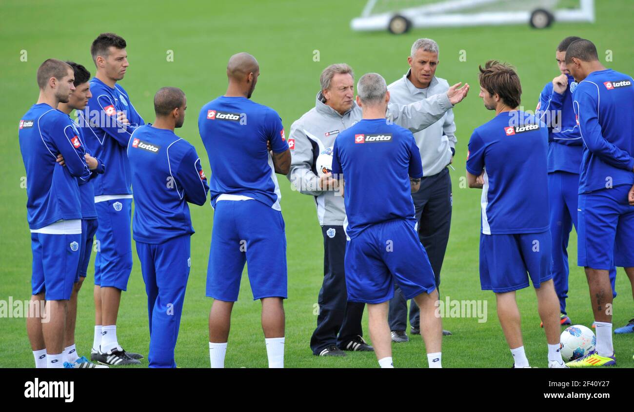 Neil warnock qpr 2011 hi-res stock photography and images - Alamy
