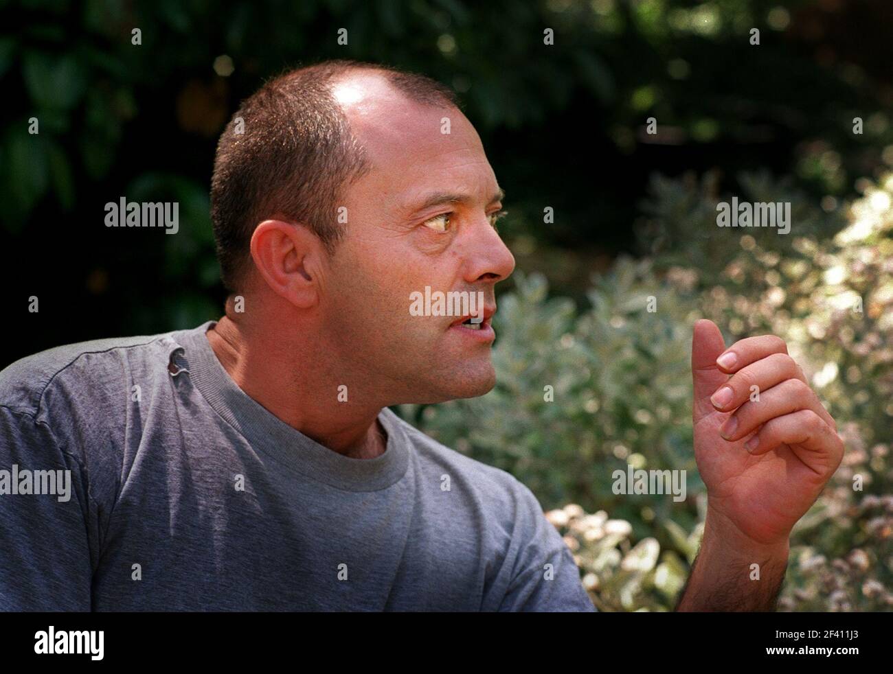 Keith Allen actor July 1999 Stock Photo - Alamy