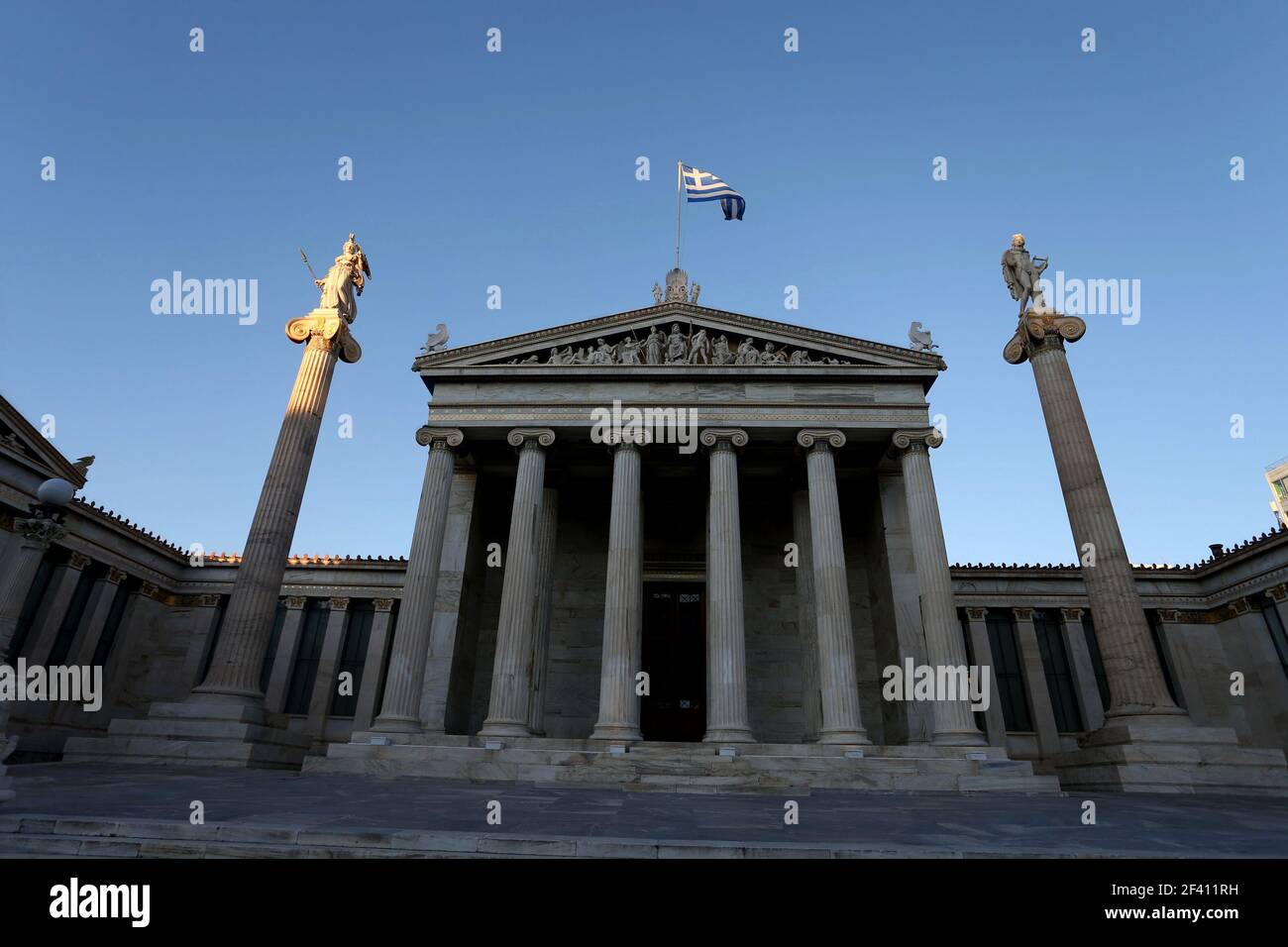 Plato book hi-res stock photography and images - Alamy