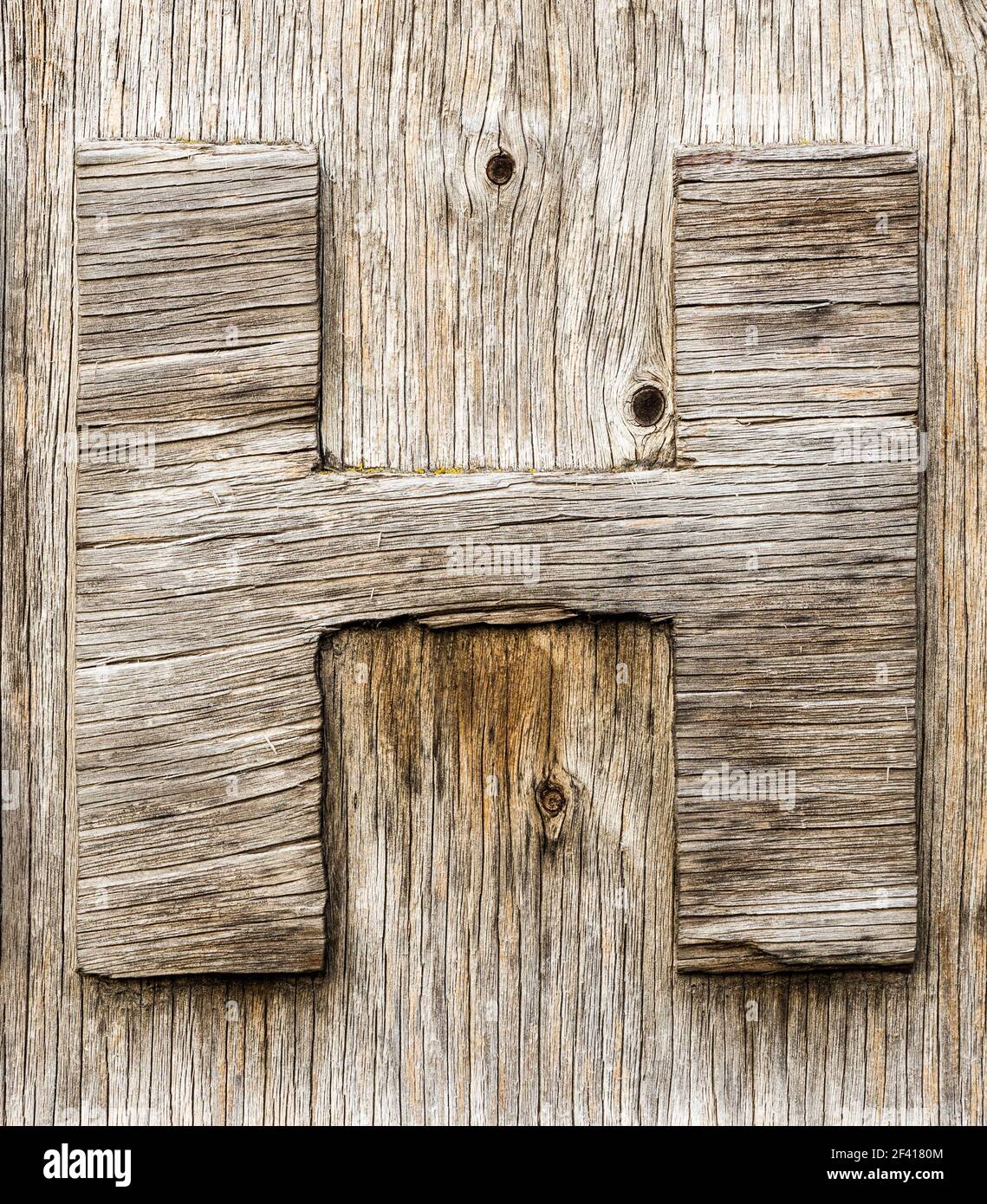 Letter H sawn from weathered wood Stock Photo - Alamy