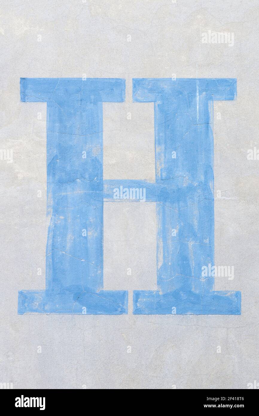 Letter h on wall hi-res stock photography and images - Alamy