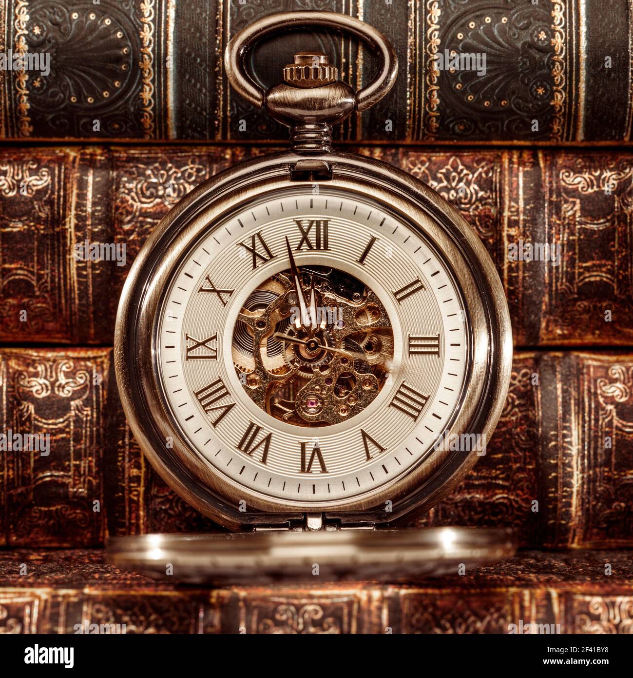 Antique clock dial close-up. Vintage pocket watch Stock Photo - Alamy