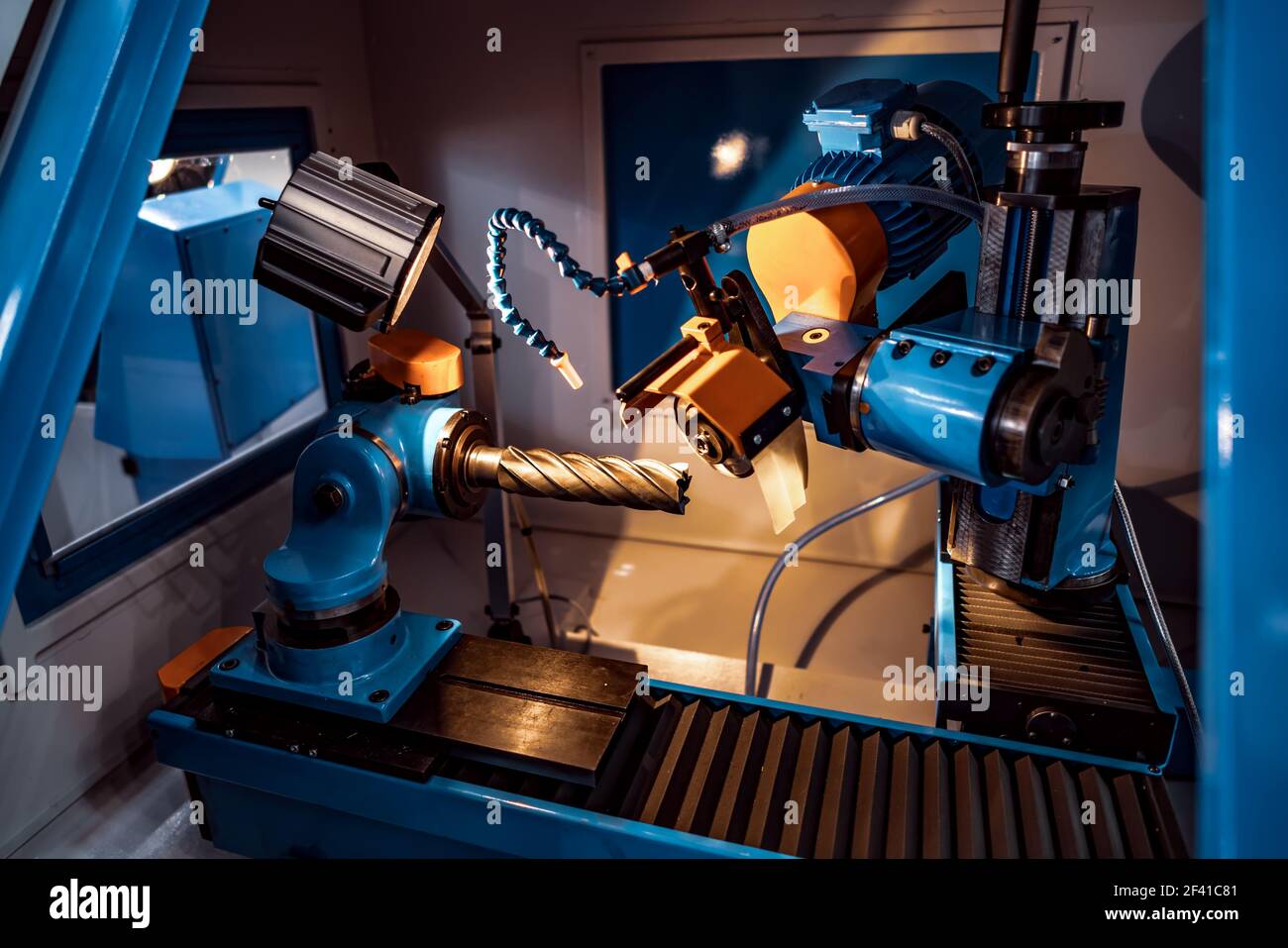Engineering tools hi-res stock photography and images - Alamy