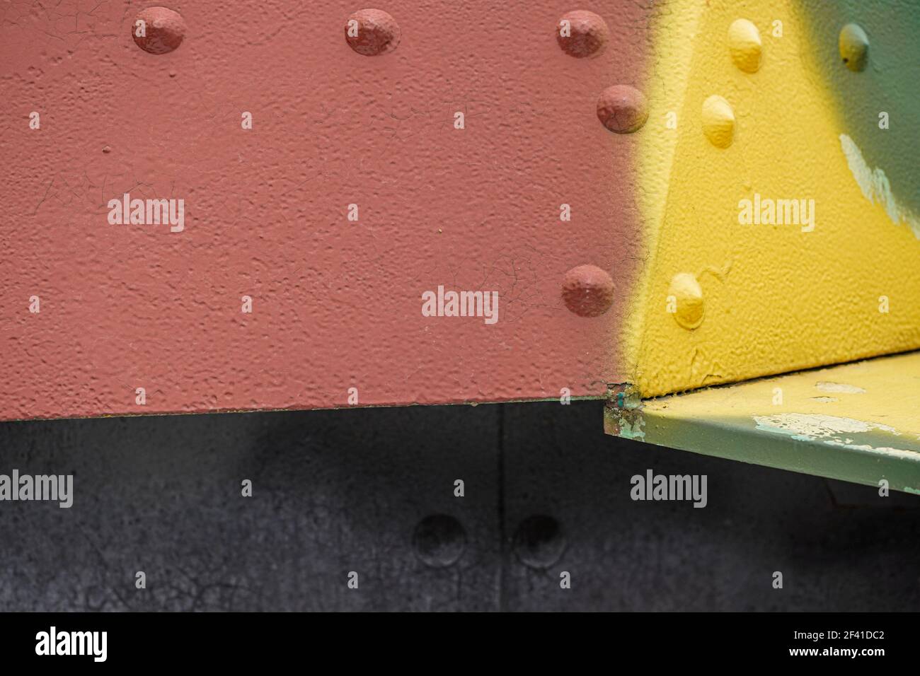 Rusty tank armor metal texture hi-res stock photography and images - Alamy