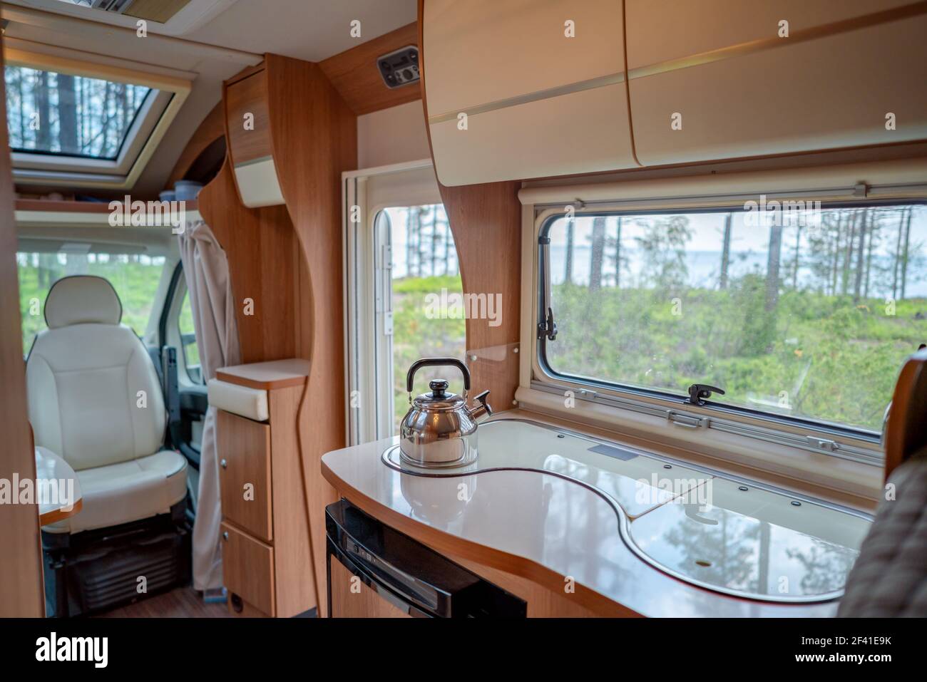 Rv camper van caravan hi-res stock photography and images - Alamy