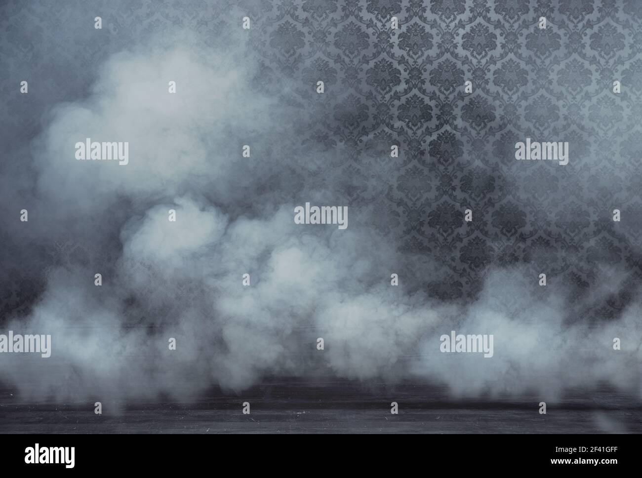 Rrom High Resolution Stock Photography and Images - Alamy