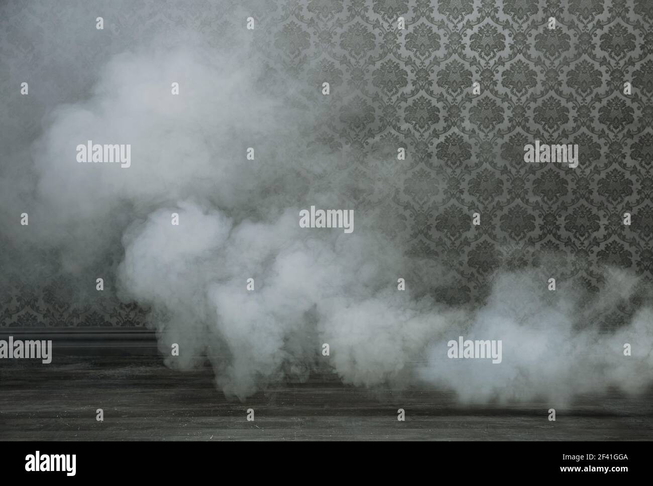 Dense smoke hi-res stock photography and images - Alamy