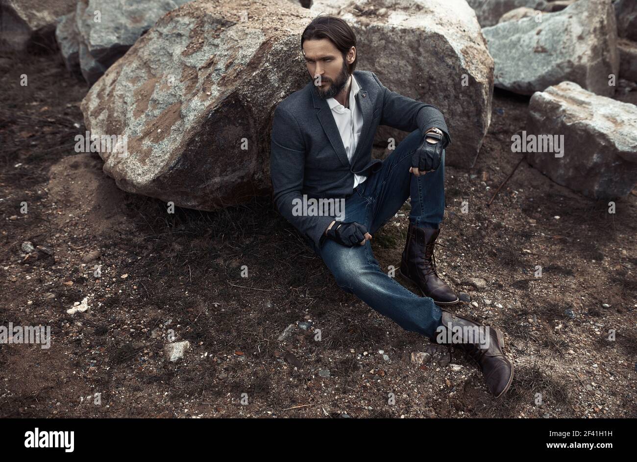 Stylish expressions hi-res stock photography and images - Alamy Stylish expressions hi-res stock photography and images - Alamy