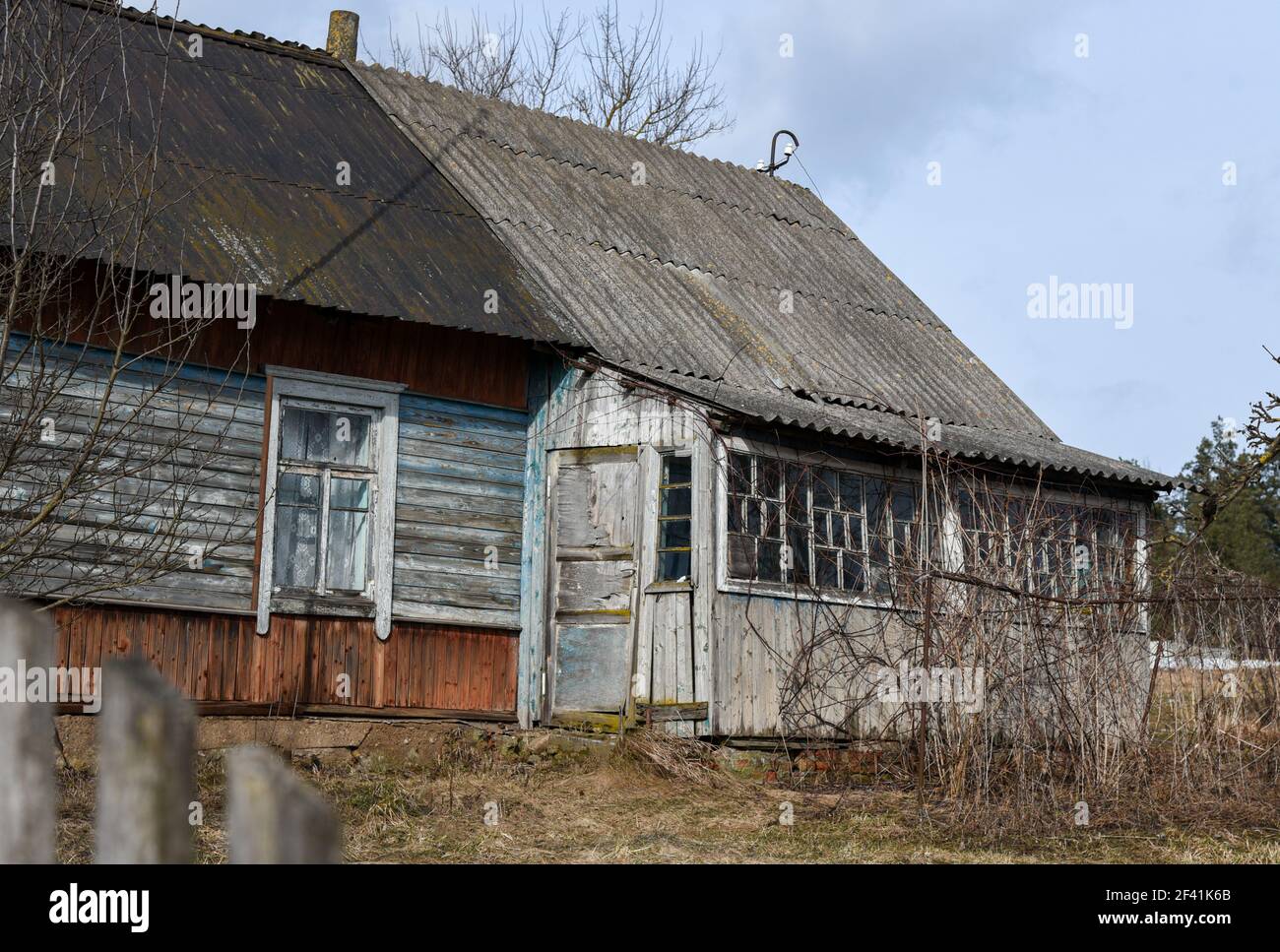 Old decaying wooden house in Russia Stock Photo - Alamy