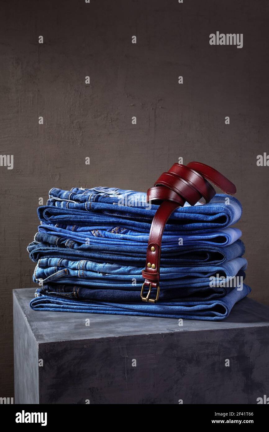 Old leather jacket texture hi-res stock photography and images - Alamy