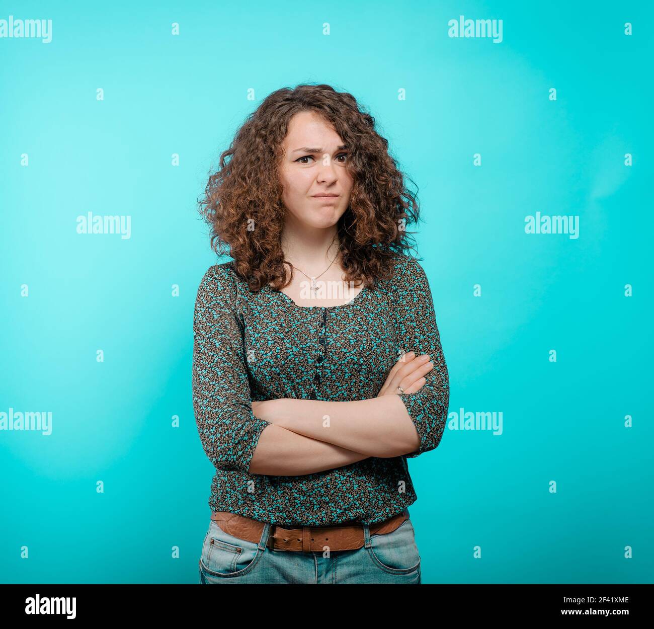 Girl with folded hands hi-res stock photography and images - Alamy