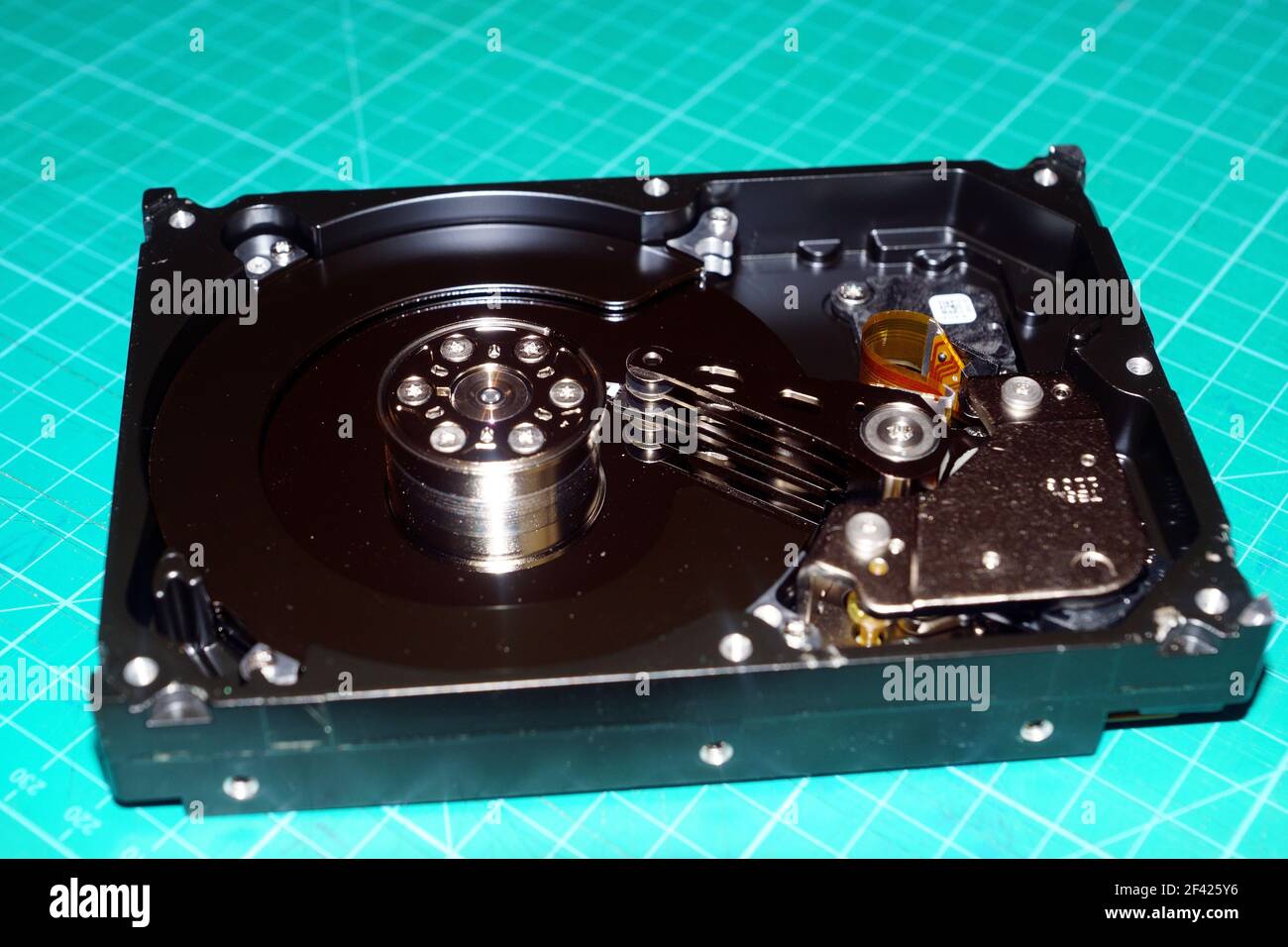 1tb storage hi-res stock photography and images - Alamy