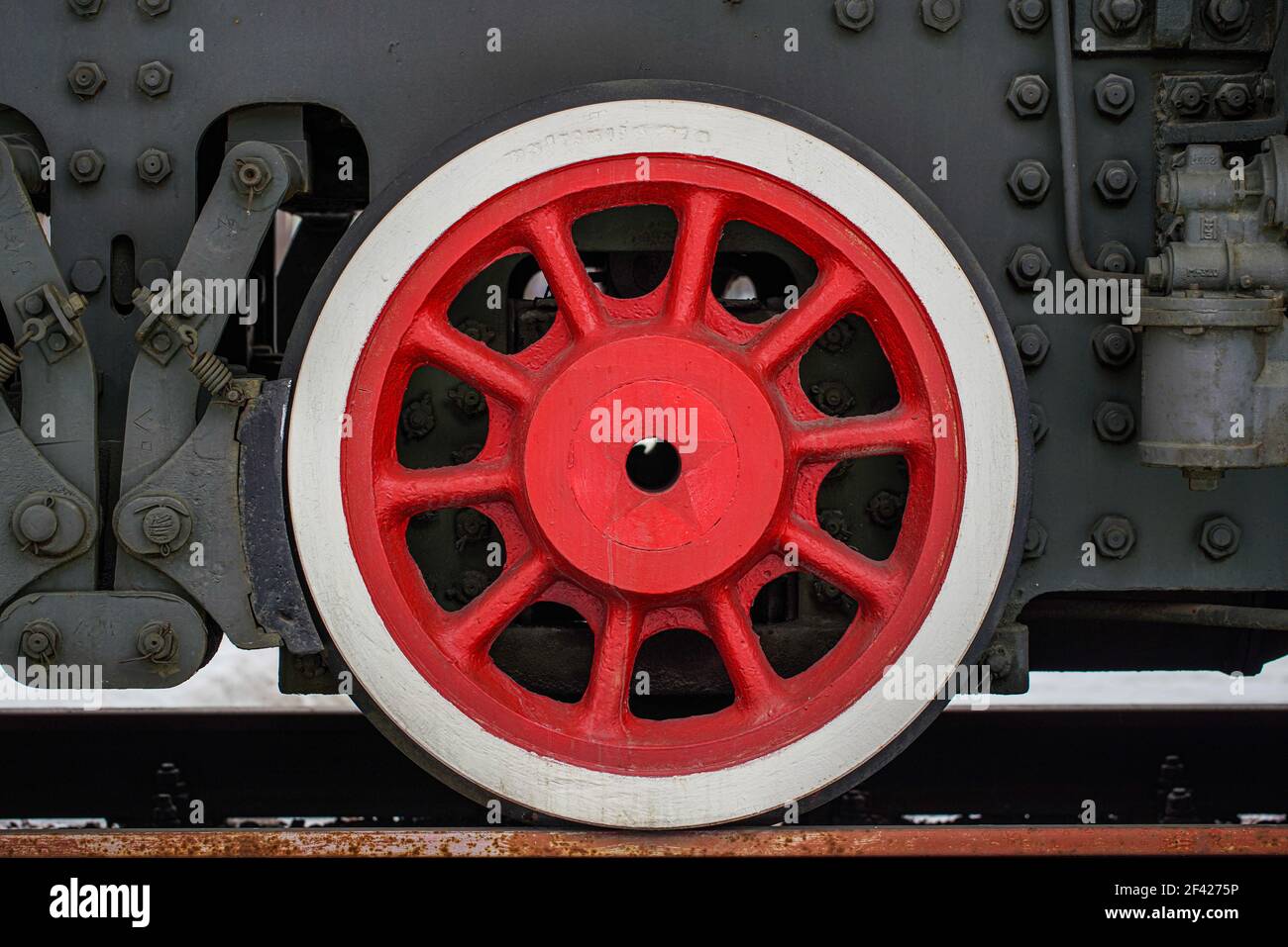 Steam locomotive wheel mechanism hi-res stock photography and images ...