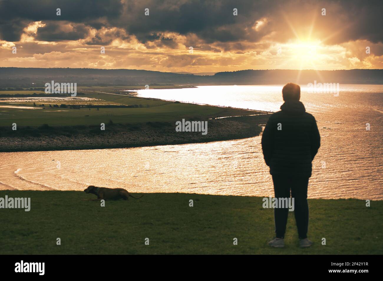 Teenager silhouette boy uk hi-res stock photography and images - Alamy