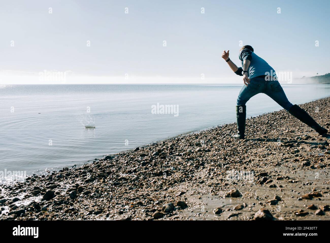 Skimming Stones High Resolution Stock Photography and Images - Alamy