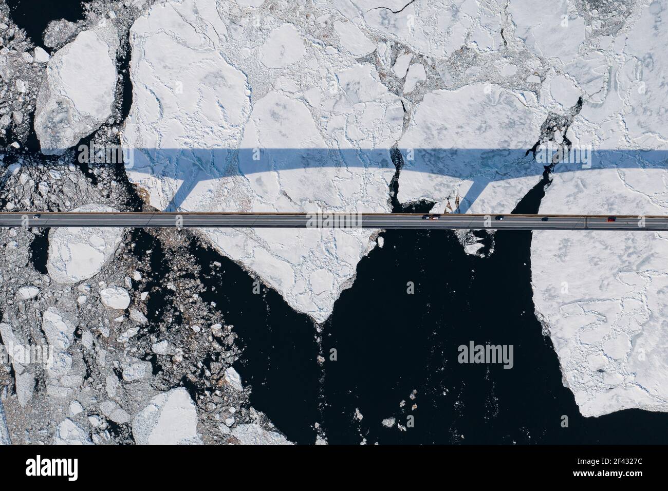 Bridges surface hi-res stock photography and images - Alamy